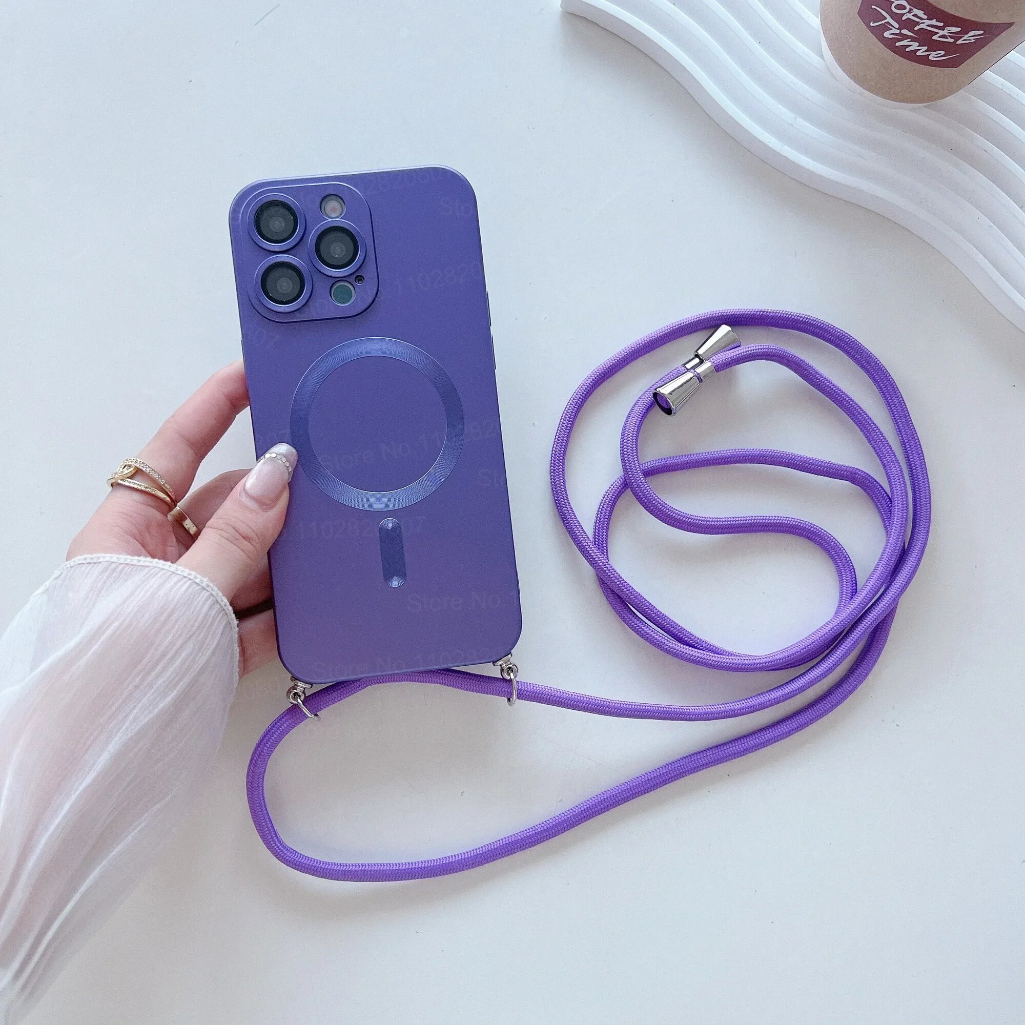 Чехол на iPhone 15 Pro Max с ремешком, Dark purple