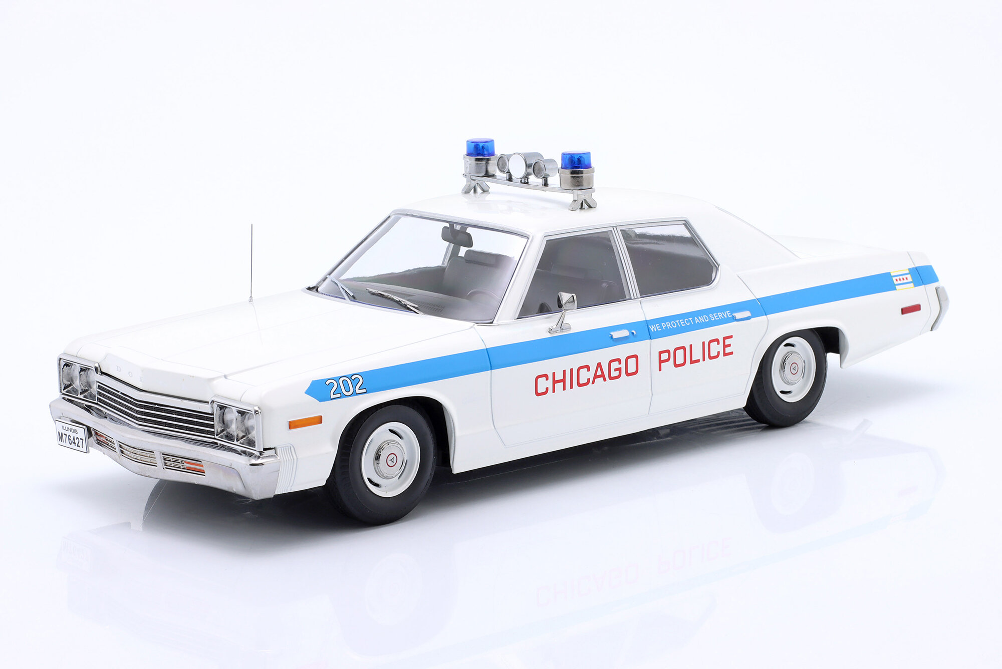 Модель коллекционная KK-SCALE Dodge monaco chicago police 1974