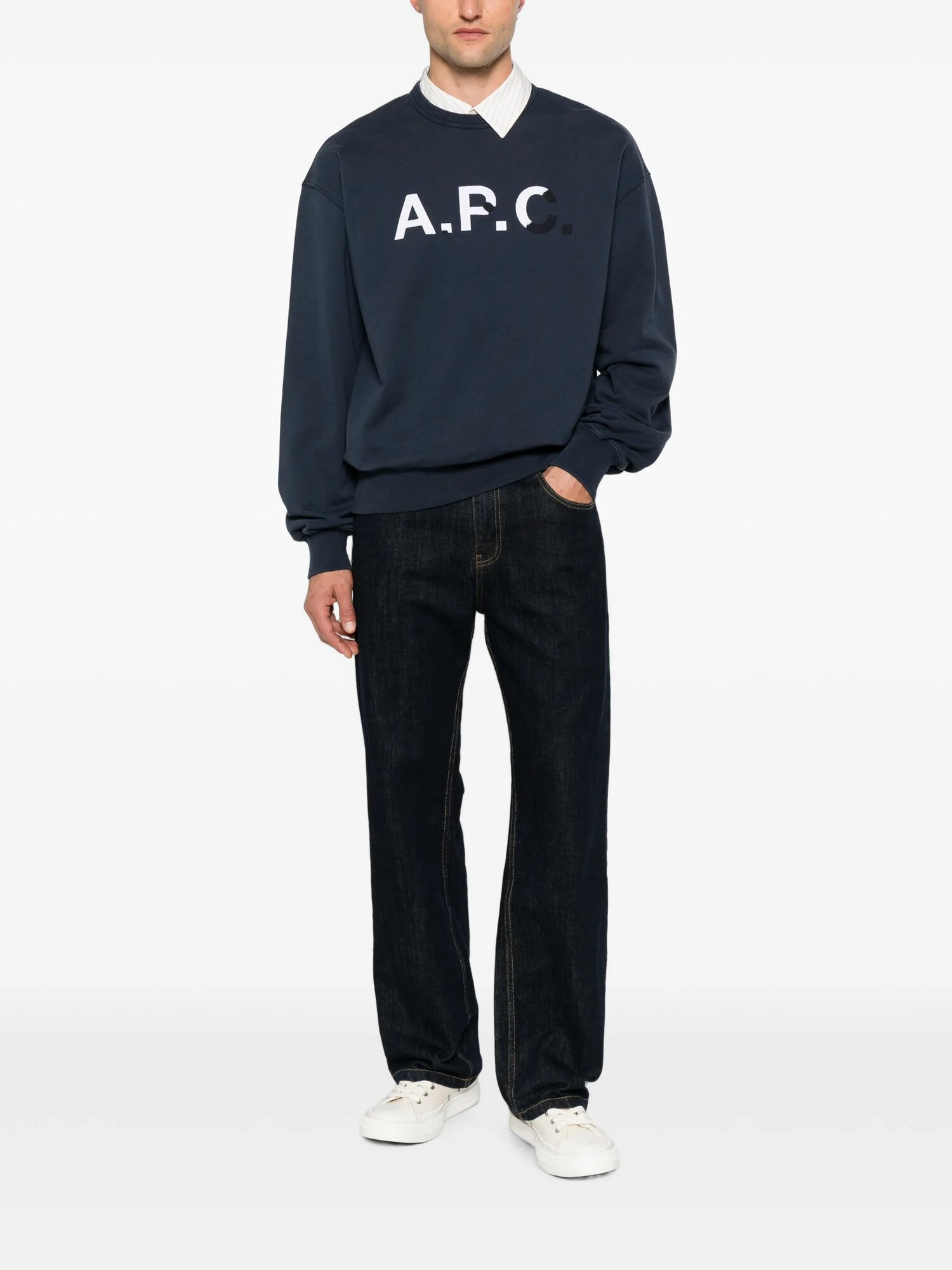 Толстовка A.P.C. Logo-print sweatshirt, размер 50 EU — фото 1
