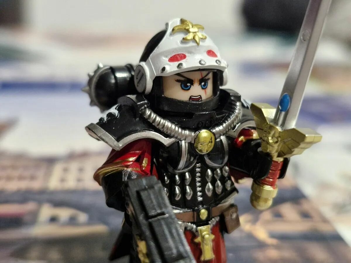 Фигурка конструктор Сестра Битвы / Warhammer