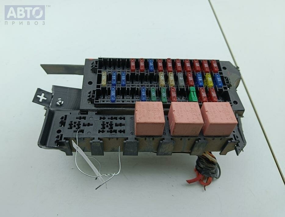 Блок предохранителей Renault Kangoo 1 (1998-2008)