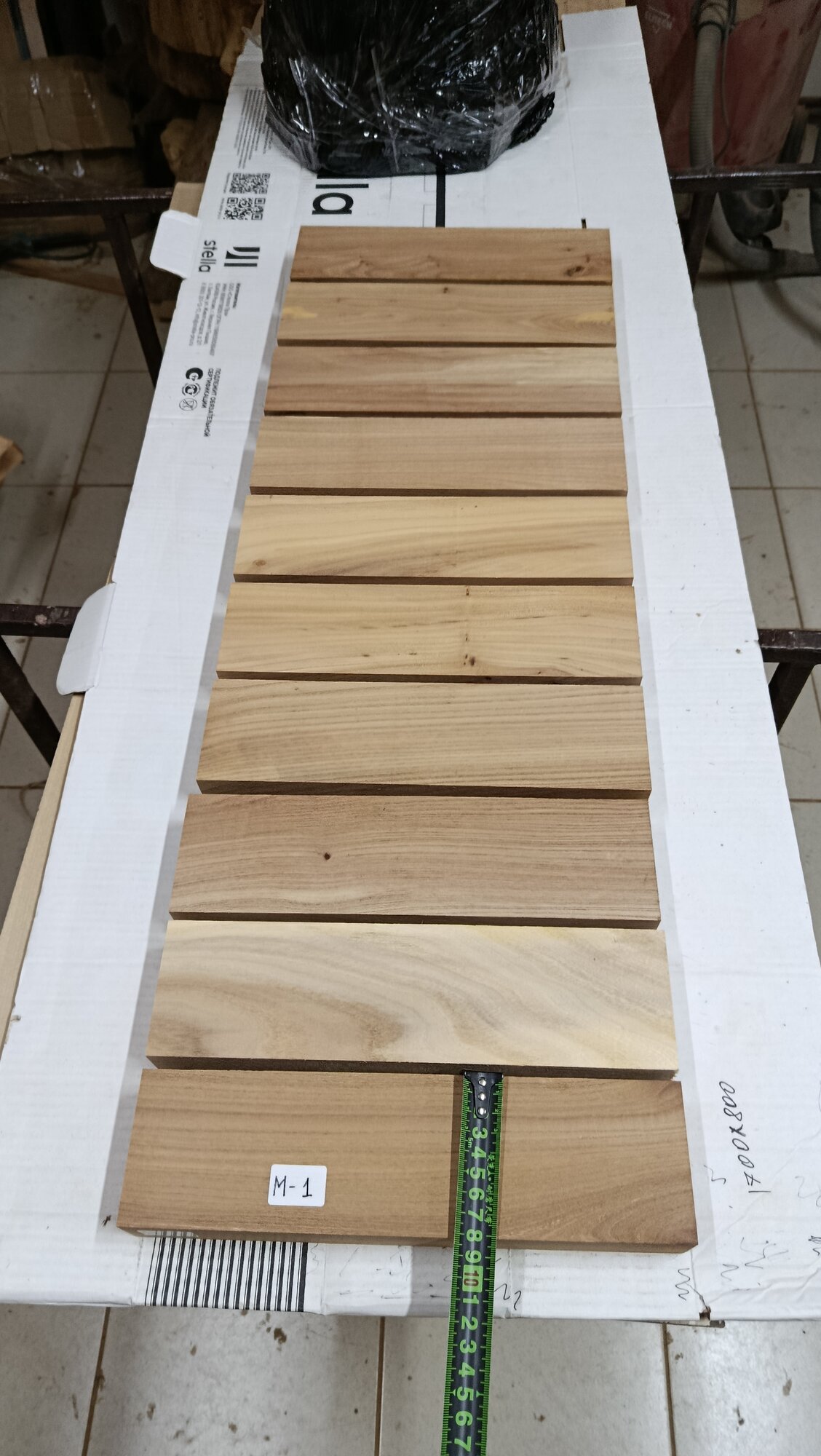 Комплект из 10-ти брусков карагача 30х8х4см(М1)высушенные и строганные