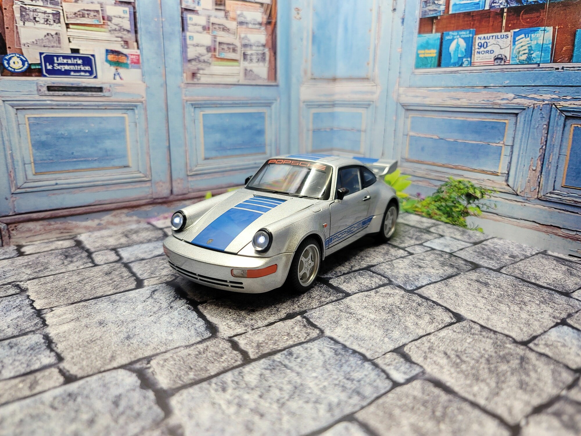 Металлическая машинка детская Porsche 911 Turbo S, масштаб 1:24, длина 20 см.