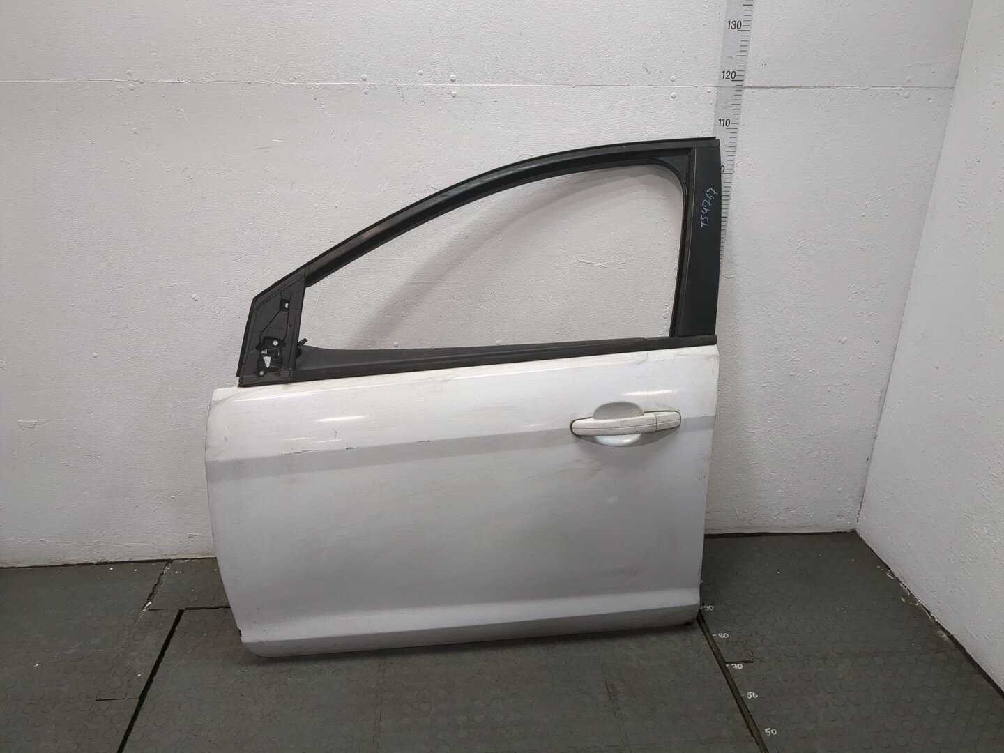 Дверь боковая (легковая) левая передняя Ford Focus 2 Б/У