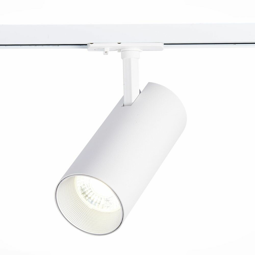 ST350.546.30.36 ST-Luce Св-к трек. Белый LED 1*30W 4000K 2 700Lm Ra?90 36° IP20 L177xW77xH204 100-240V.