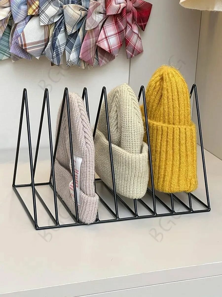 Подставка для головных уборов27х19х18.5 см.