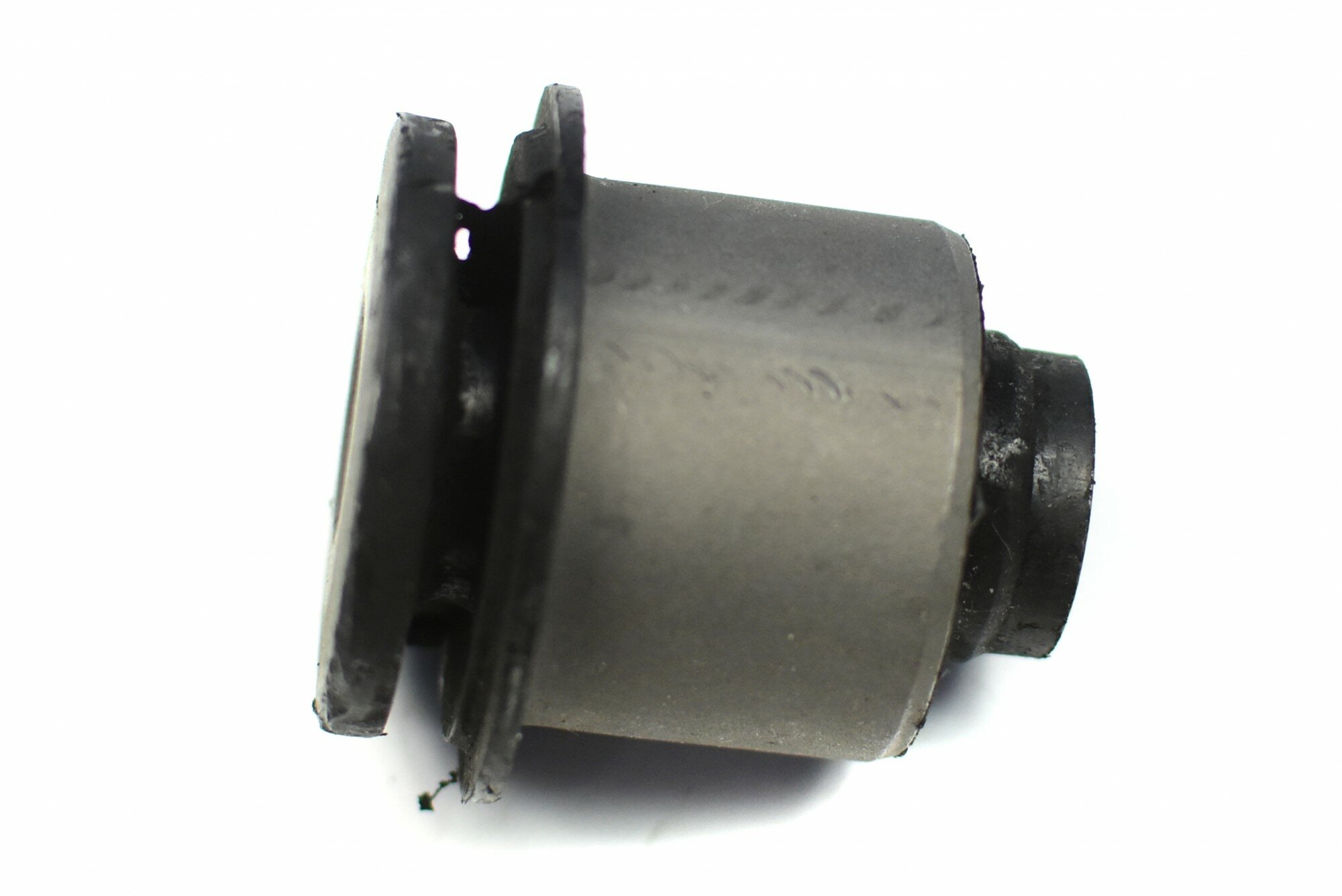 Сайлентблок крепления переднего моста (втулка кронштейна) Great Wall Hover Safe F1 Sailor Wingle