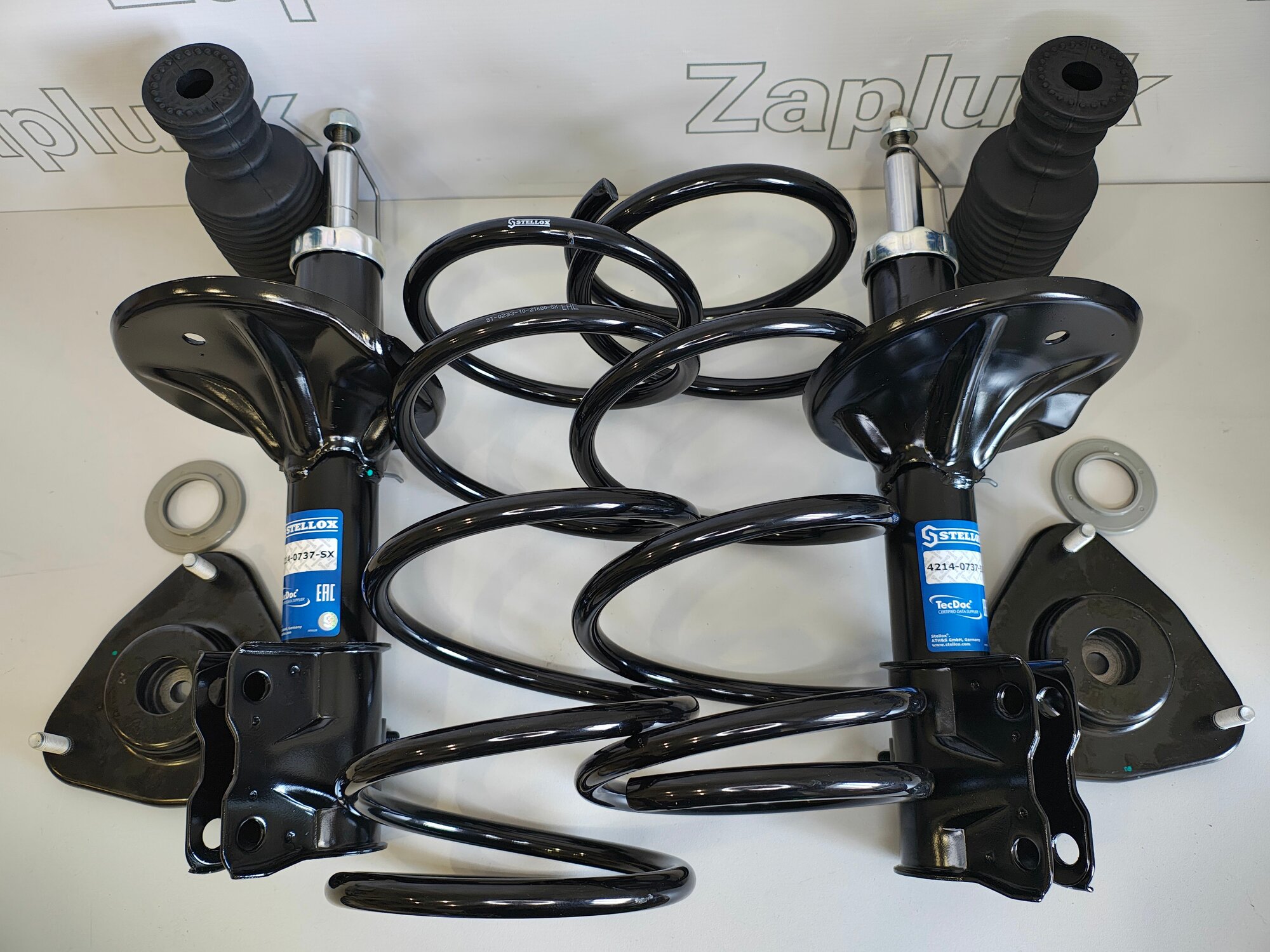 Передние амортизаторы с пружинами опорами и пыльниками Мицубиси Лансер 9 Чери Фора А 21 Mitsubishi Lancer 9 Stellox Германия отличный выбор Р