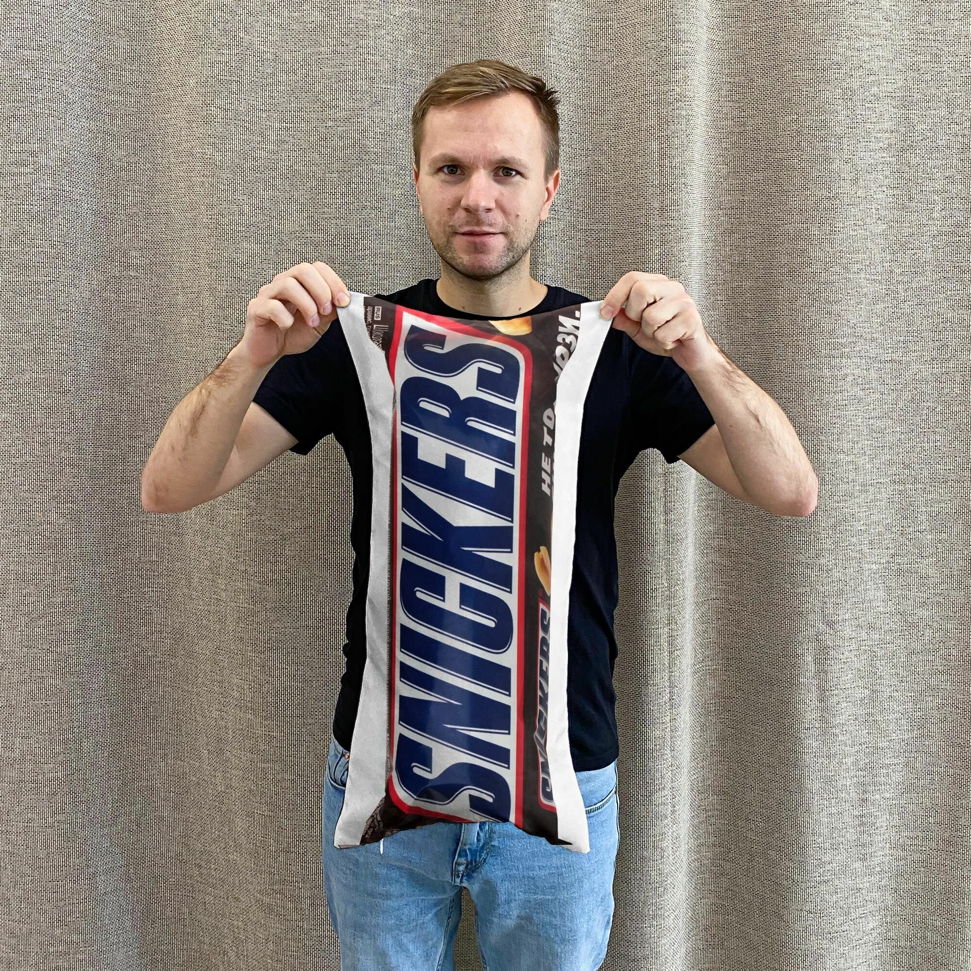 Подушка дакимакура Сникерс Snickers 30x60 см