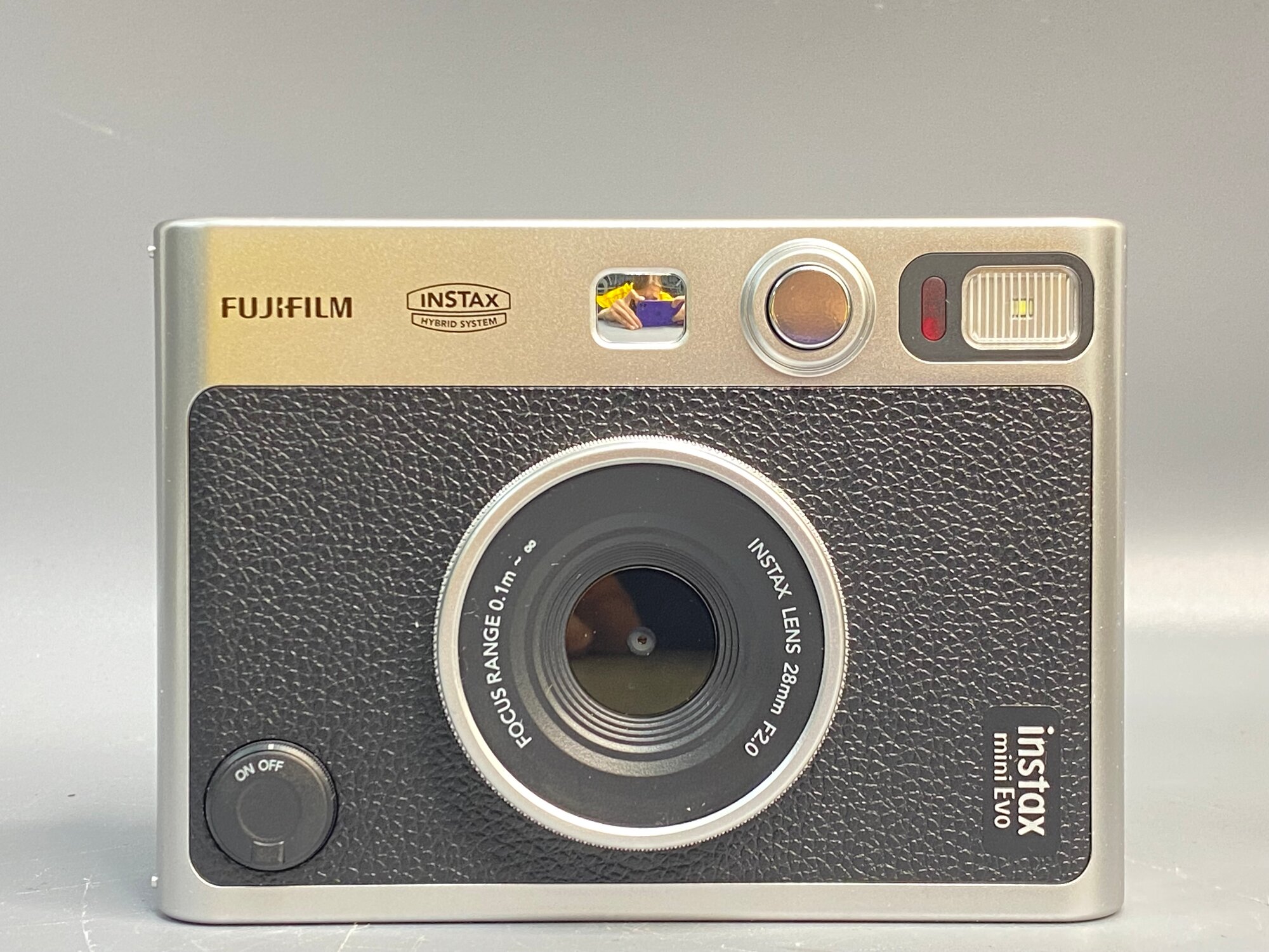 FujiFilm Instax mini Evo — фото 1