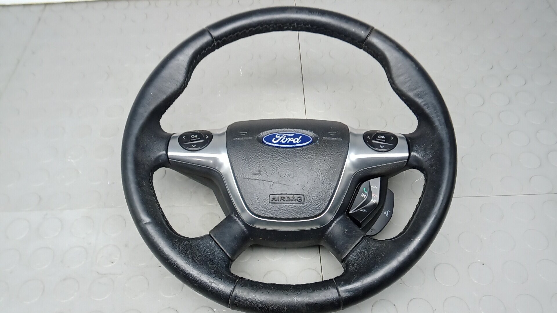 Руль FORD FOCUS 3