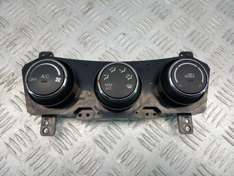 Б/У Блок управления печкой Ssangyong Actyon 2 / Сангйонг Актион 2 2.0 D20DTF 671950 149Л.С дизель 2011
