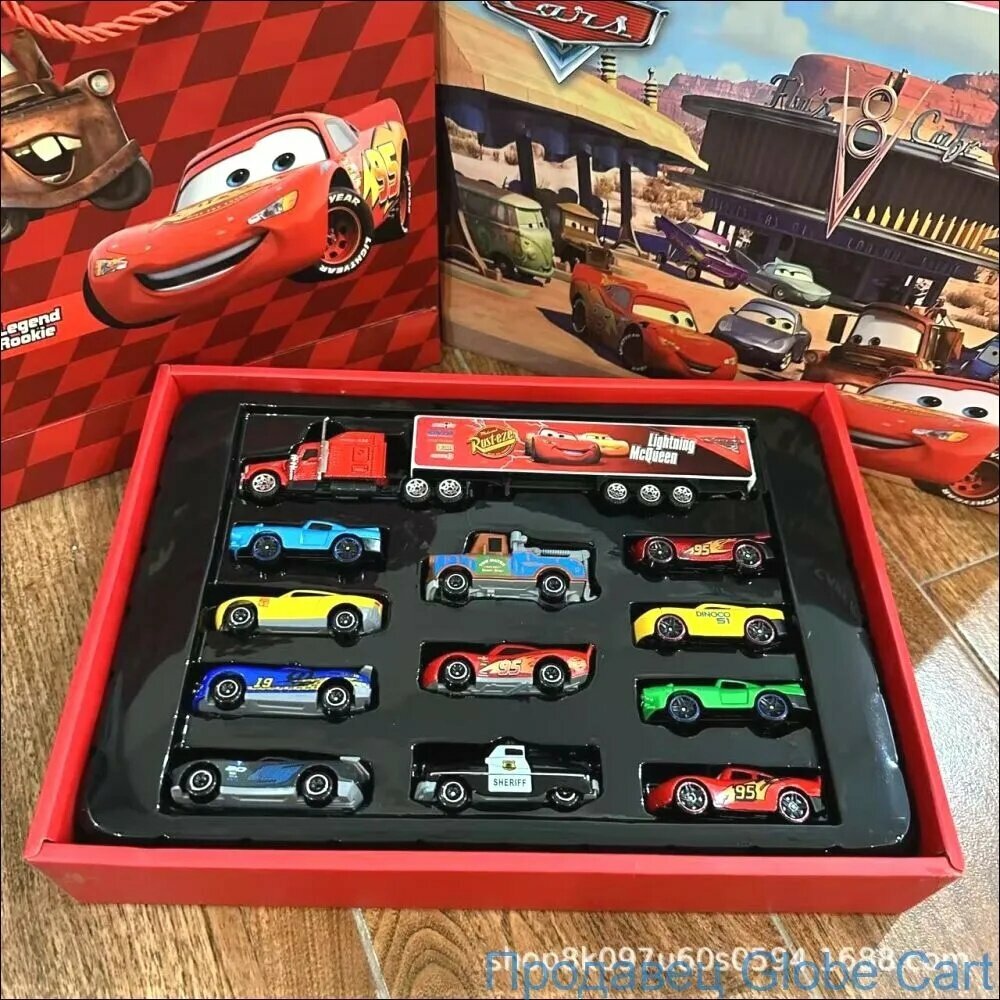 Набор из 12 игрушек-машинок для мальчика Молния Маккуин cars