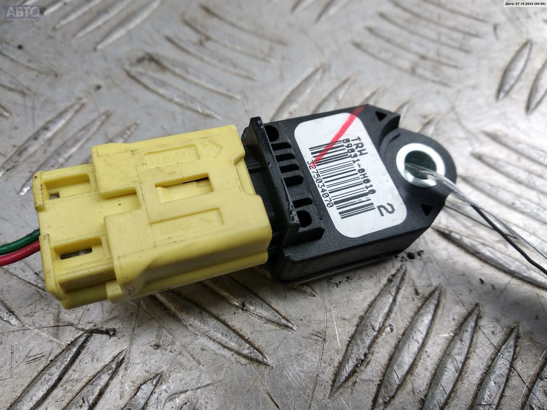 Датчик удара (Airbag) Toyota Aygo