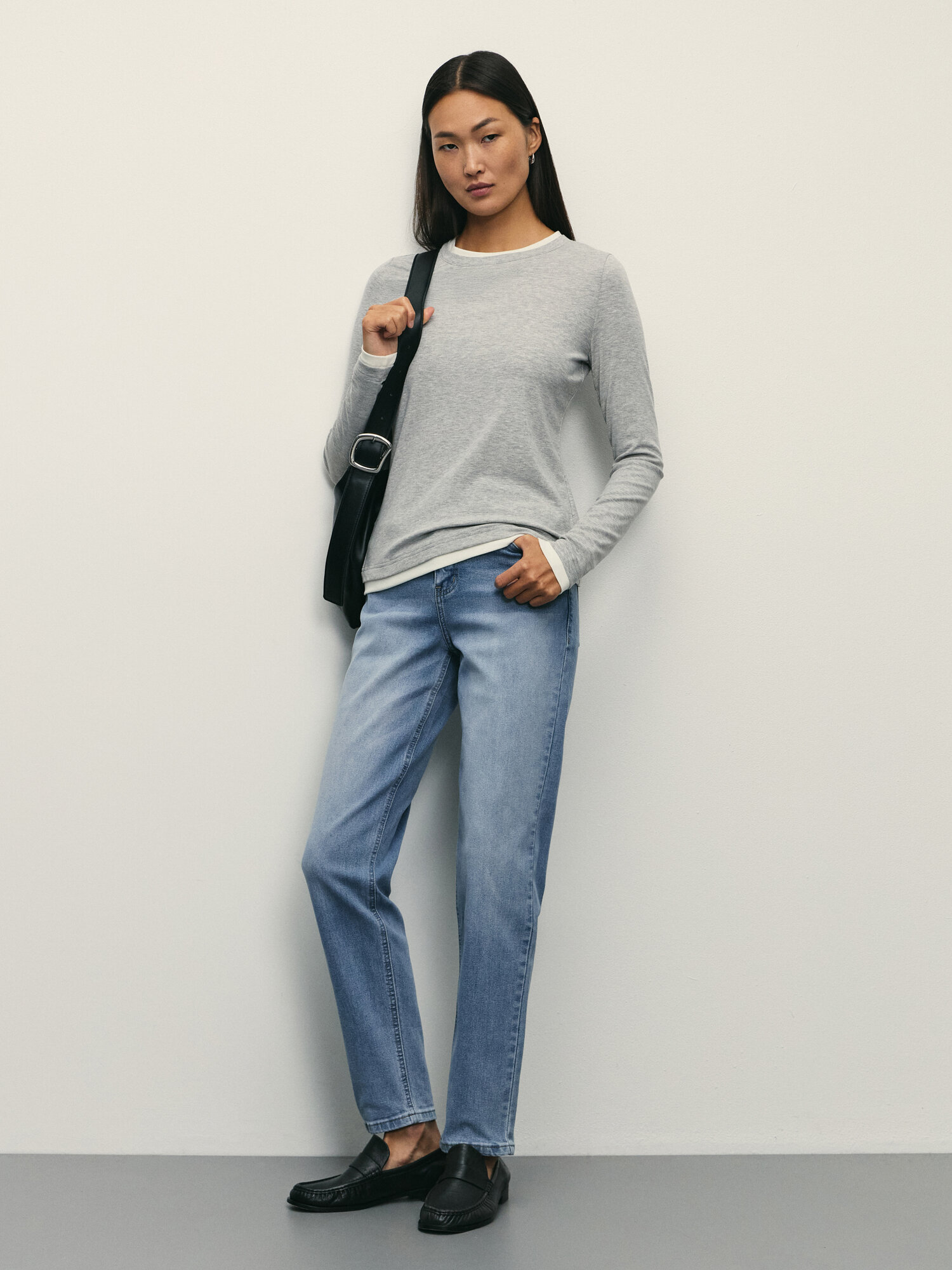 Джинсы мом mom fit 