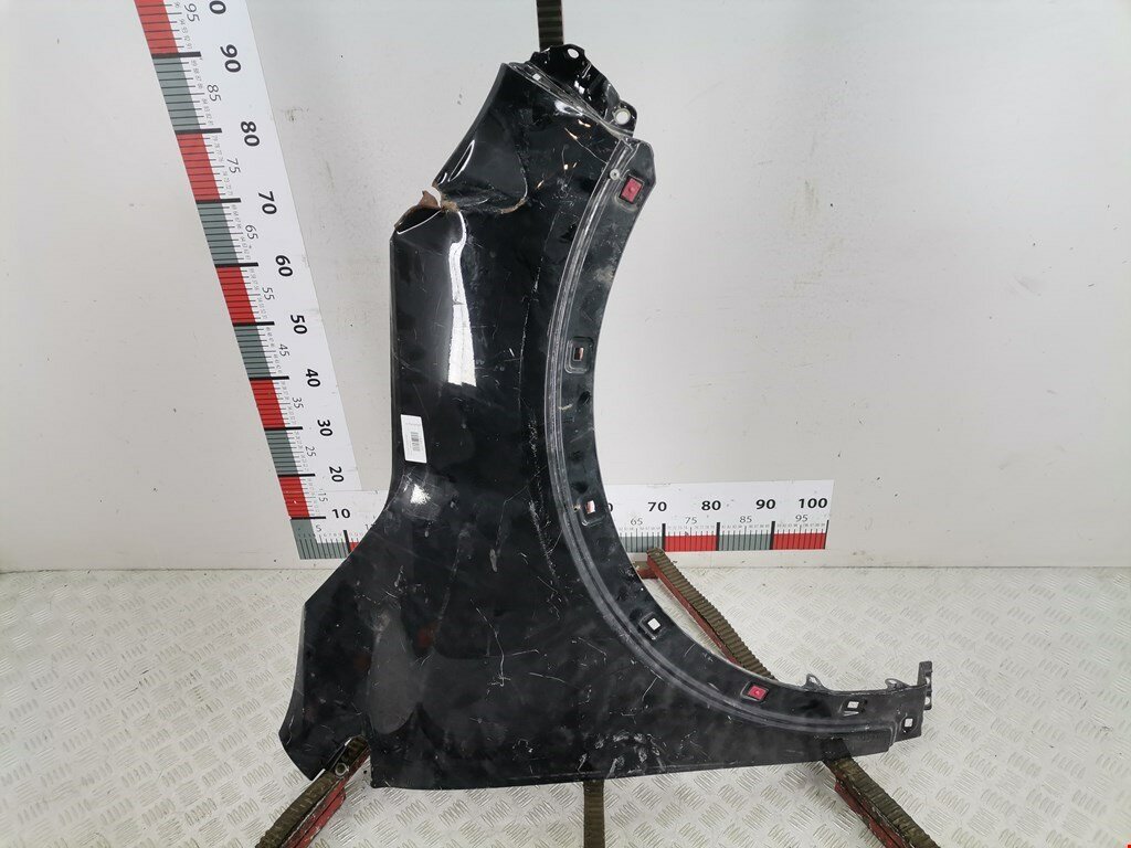 Крыло переднее правое Kia Sorento 3 арт. 2215887