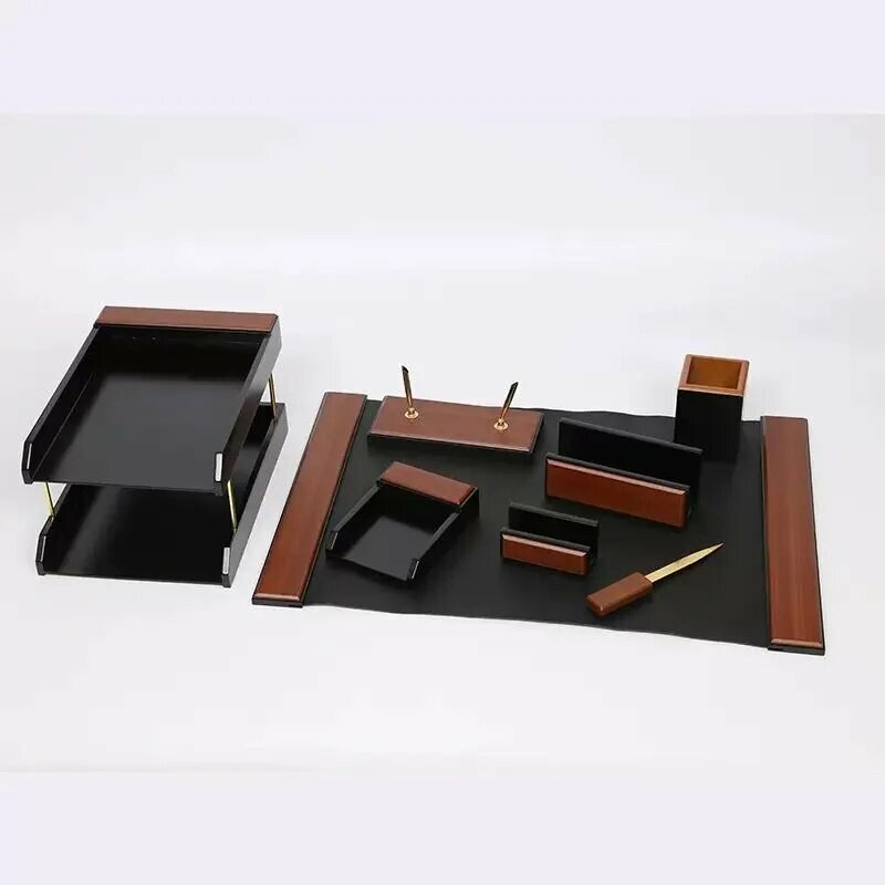 Настольный набор Good Sunrise T8G-1A (8 предметов), выполненный из МДФ с отделкой под орех, в коричневом цвете