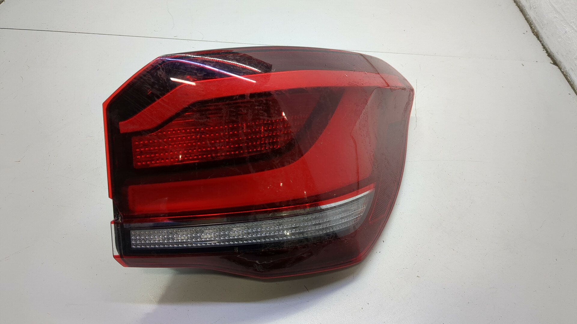 Фонарь (задний) правый BMW X1 (F48) Б/У