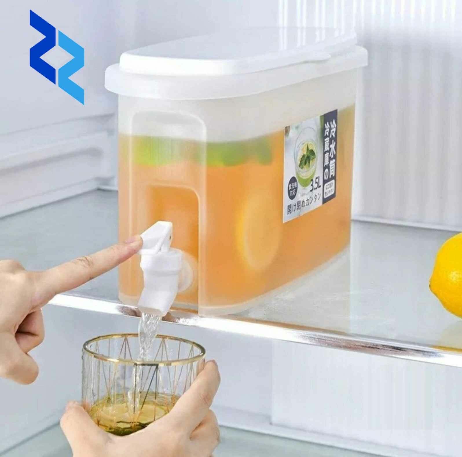 Органайзер для напитков в холодильник диспенсер для сока и воды переносной. Лимонадник с краном.