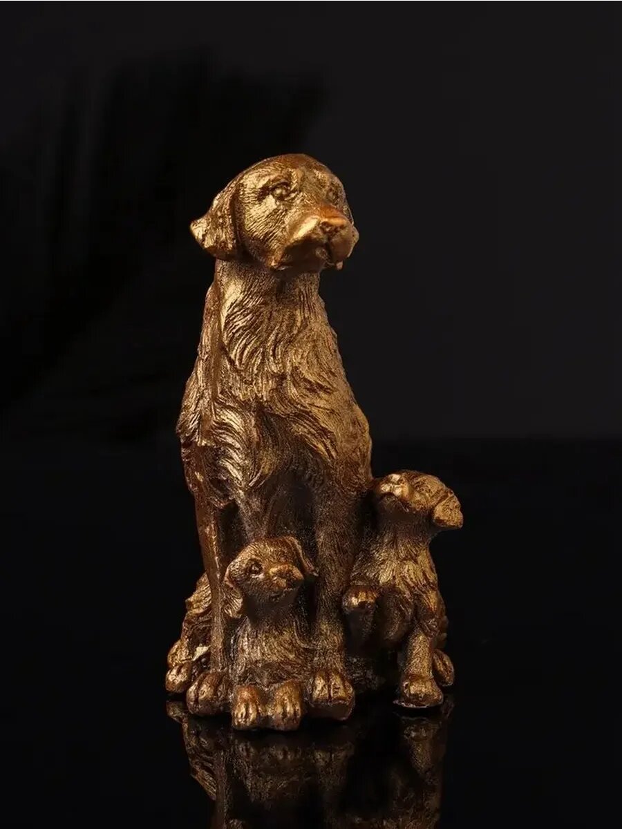 Бронзовая фигурка Лабрадор с щенками, 10х7 см