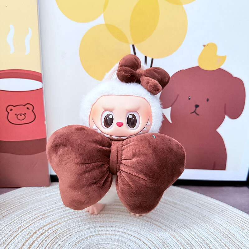 Только одежда] Брелок One Two Three Labubu, подвеска для одежды Labubu, ангел с бантом Coca-Cola