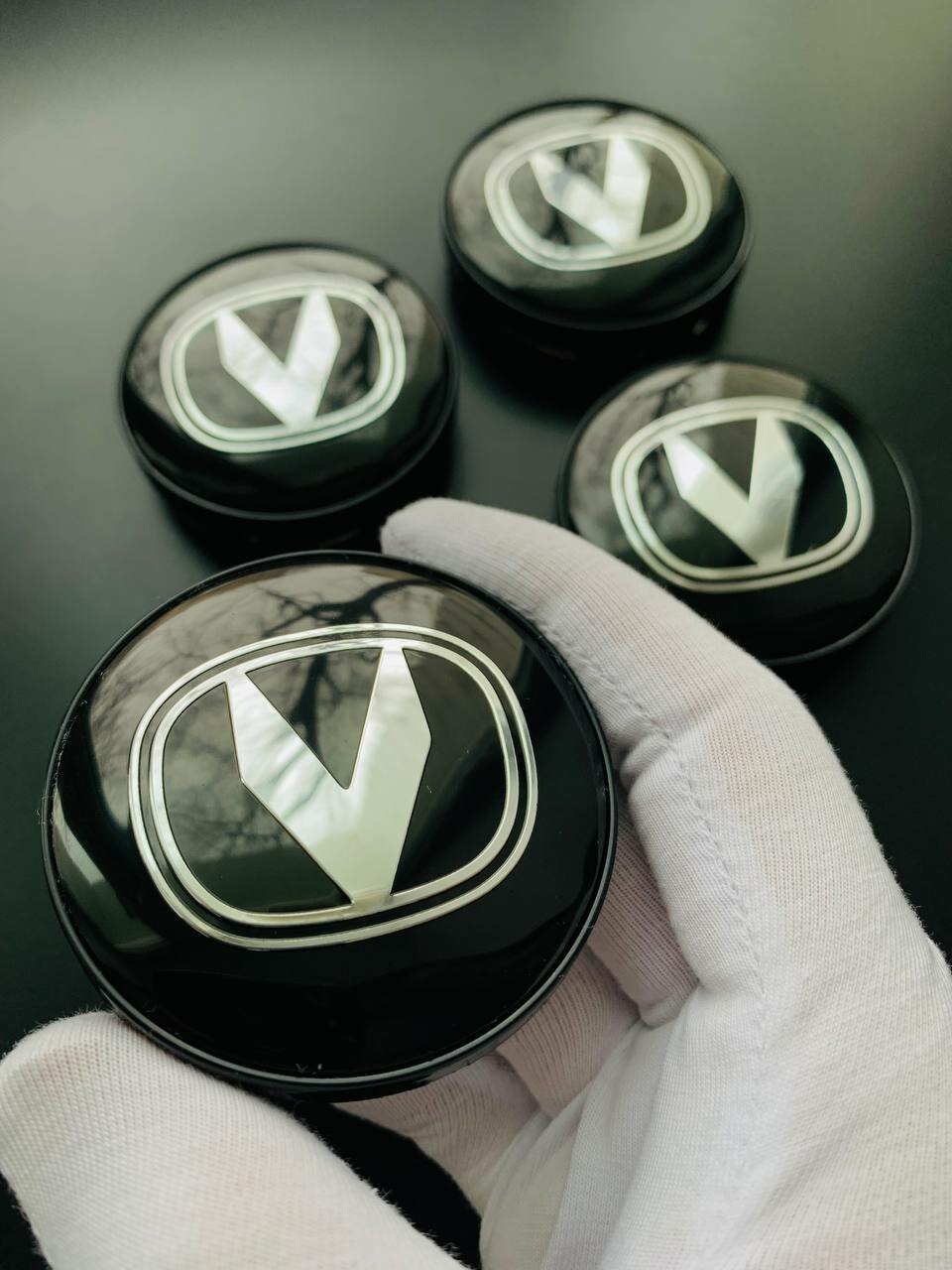 Ступичные заглушки на диски Changan 60/56мм черный. Колпачки на диски Чанган 60мм 4шт