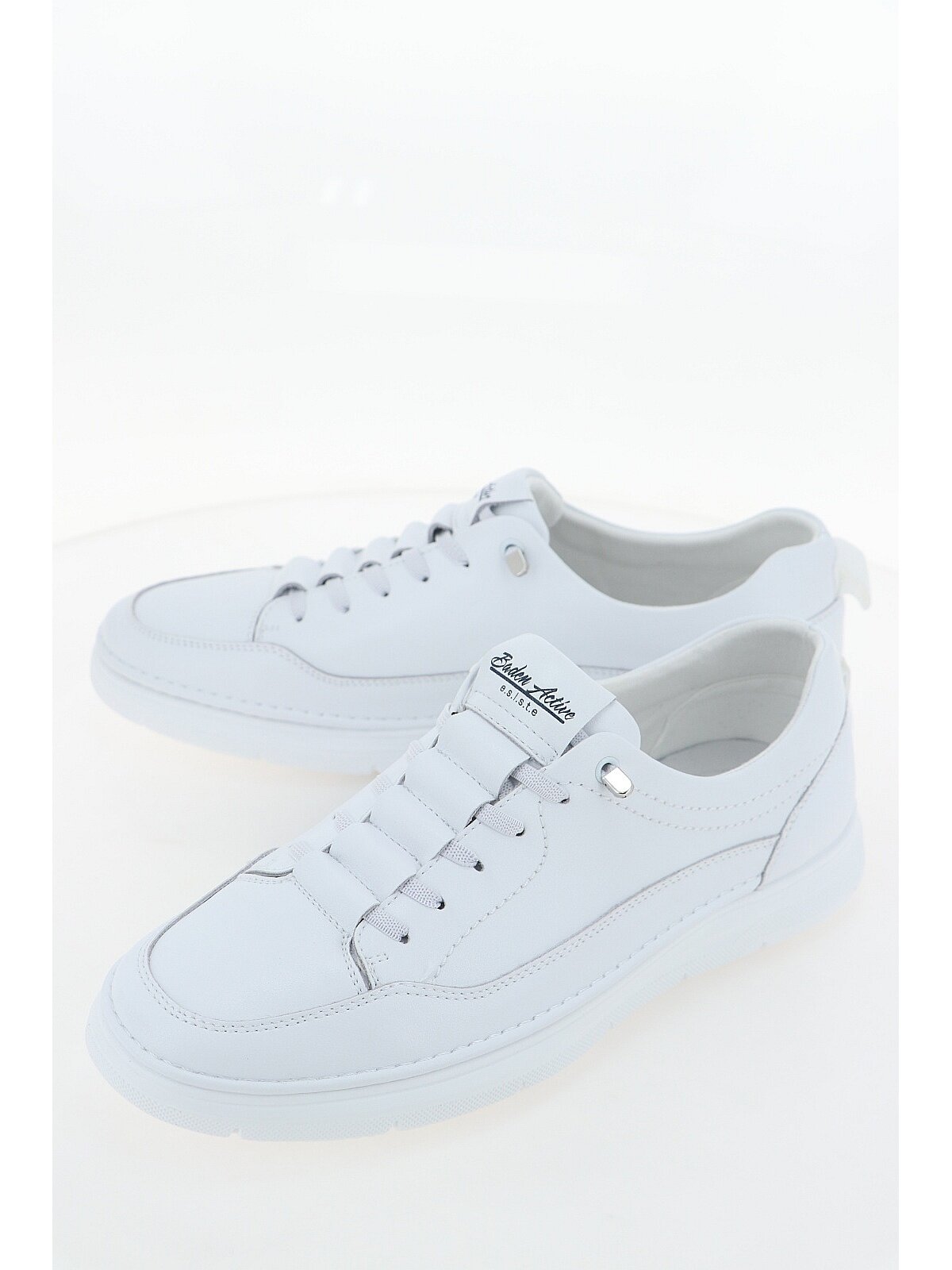 Полуботинки