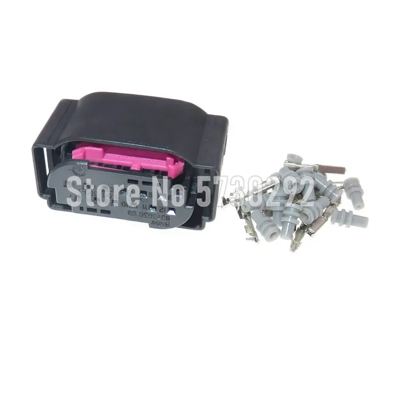 Разъем системы помощи при движении в полосе (LCA) 4E0 972 713 4E0972713 для VAG 1 set with pin