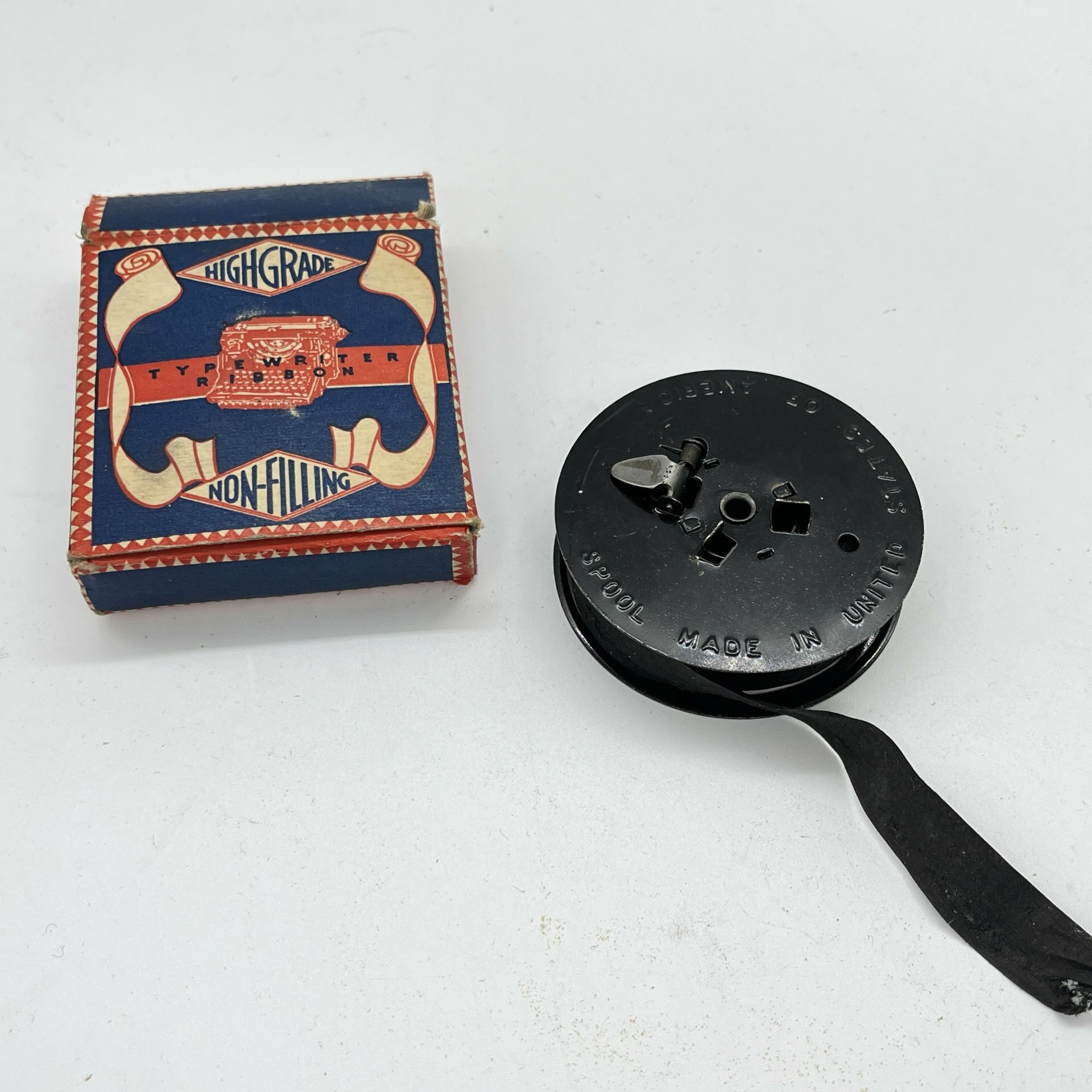Лента для печатной машинки Franklin Ribbon & Carbon Co. в оригинальной упаковке, пластик