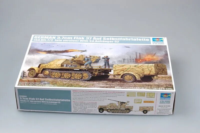 Trumpeter 01526 1/35 3.7cm Flak 37 Sd. Kfz.7/2 Поздняя версия Танки
