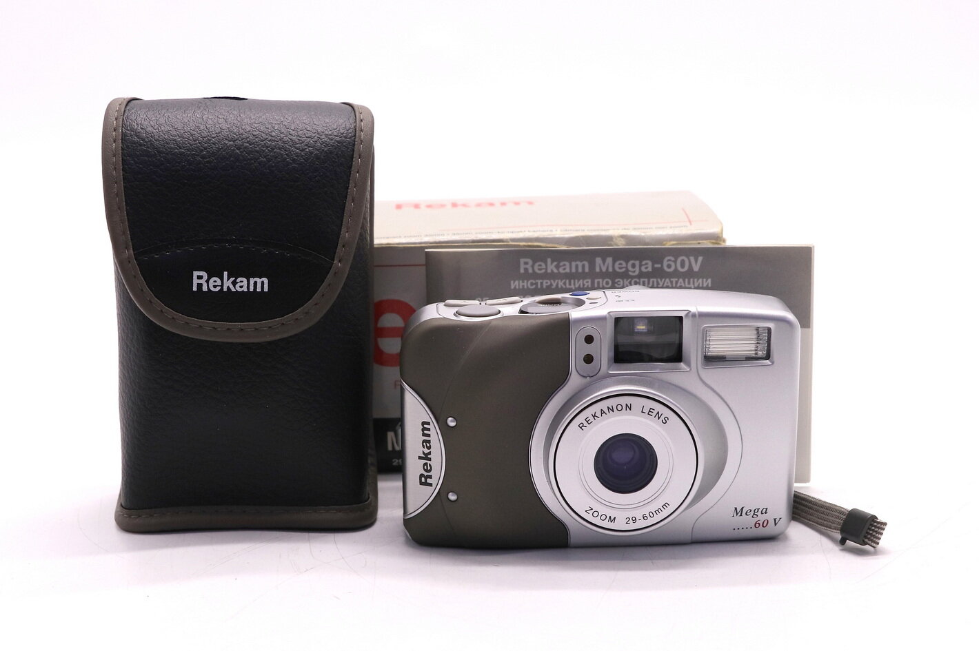 Фотокамера аналоговая Rekam Mega-60V в упаковке