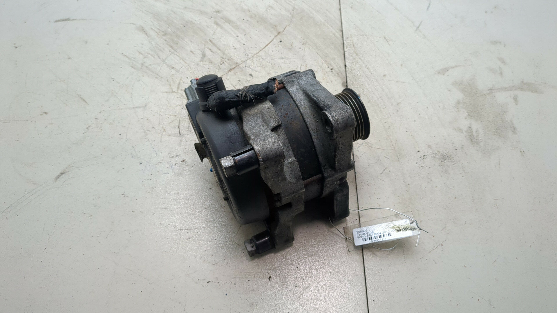 Генератор Volvo S40 Б/У