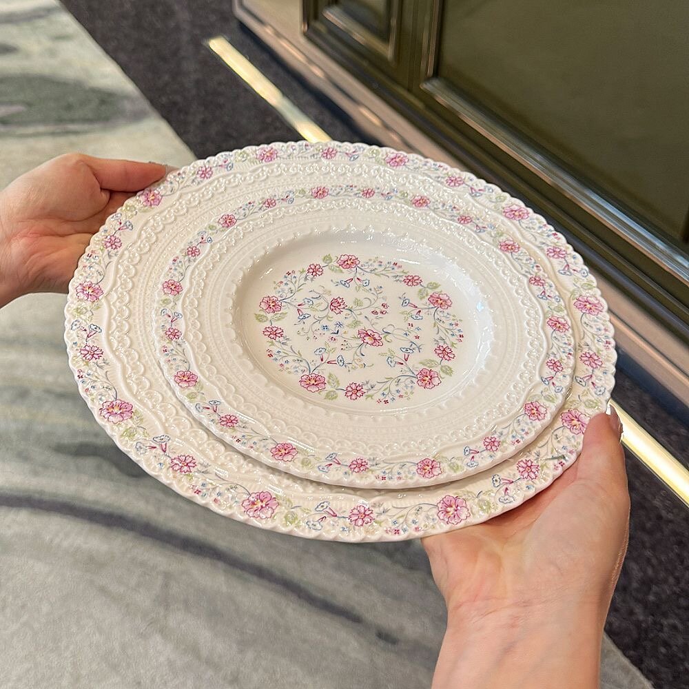 Тарелка, керамика, сервировочная, с цветочным декором, розовая/зеленая