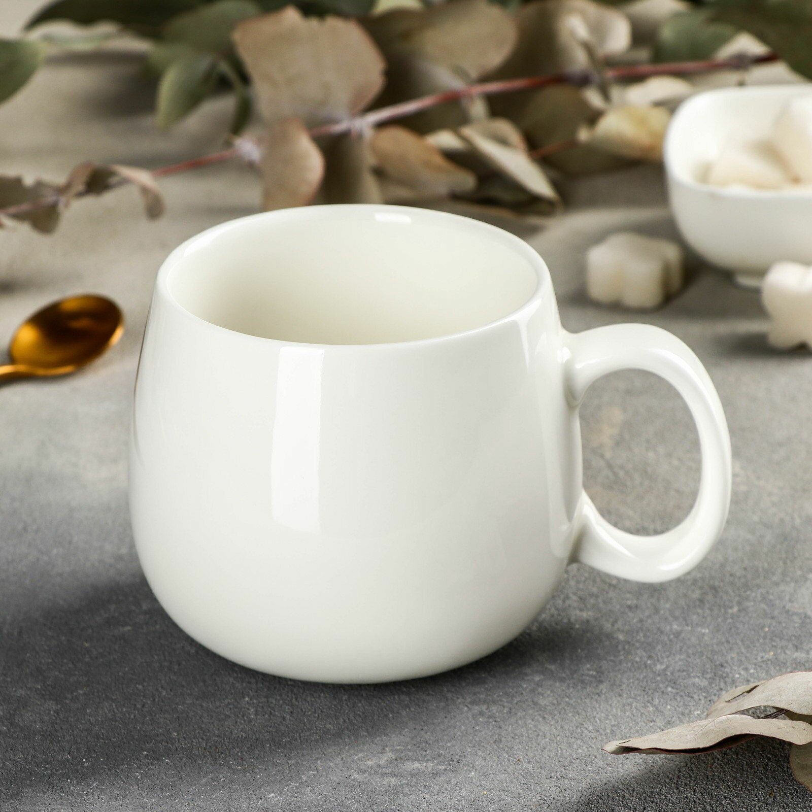 Кружка фарфоровая 400 мл, цвет белый, цвет: белый, текстура: гладкая