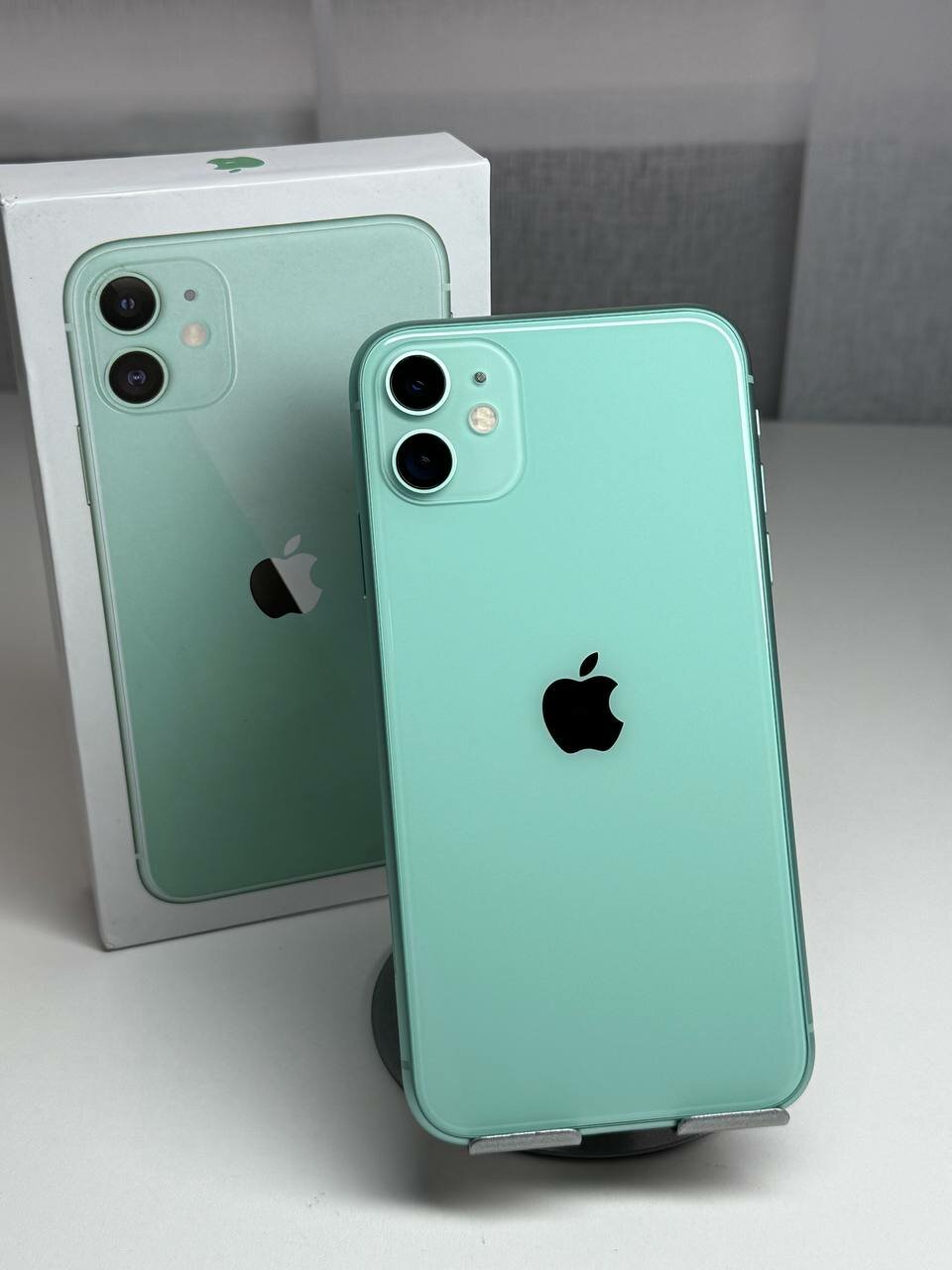Б/У Смартфон Apple iPhone 11 128 ГБ, зеленый, экран 6,1"