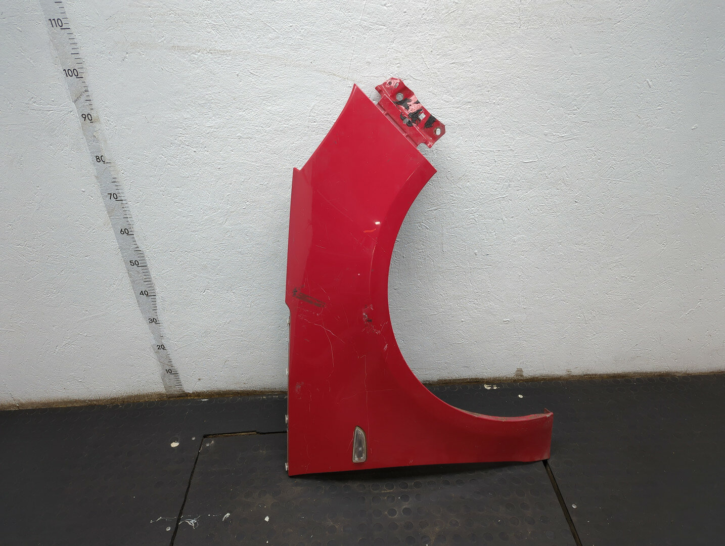 Крыло правое переднее Opel Zafira C Б/У