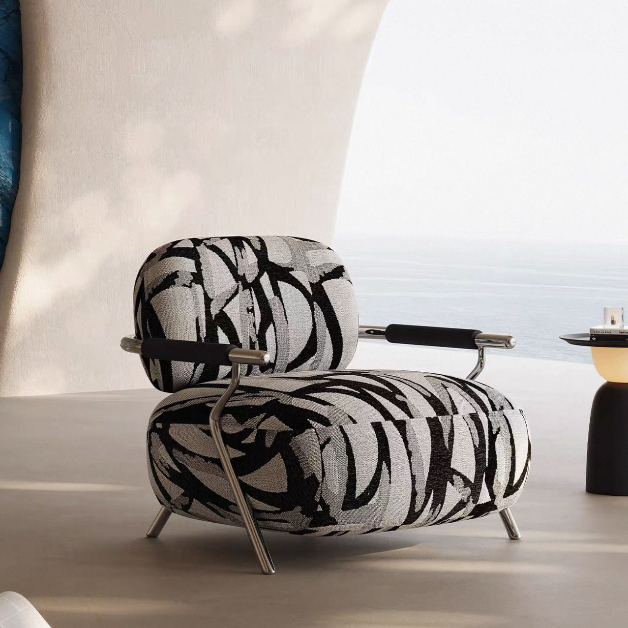 Интерьерное кресло на металлических ножках Jacquard