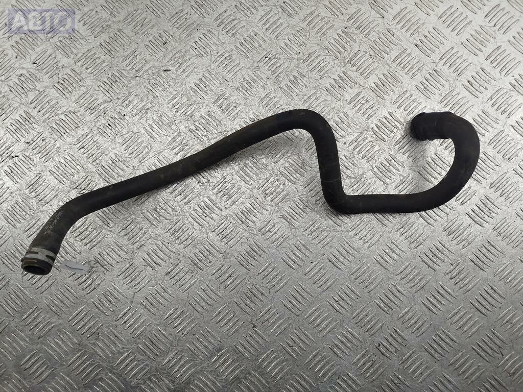 Патрубок отопителя (печки) Opel Corsa D (2006-2014)
