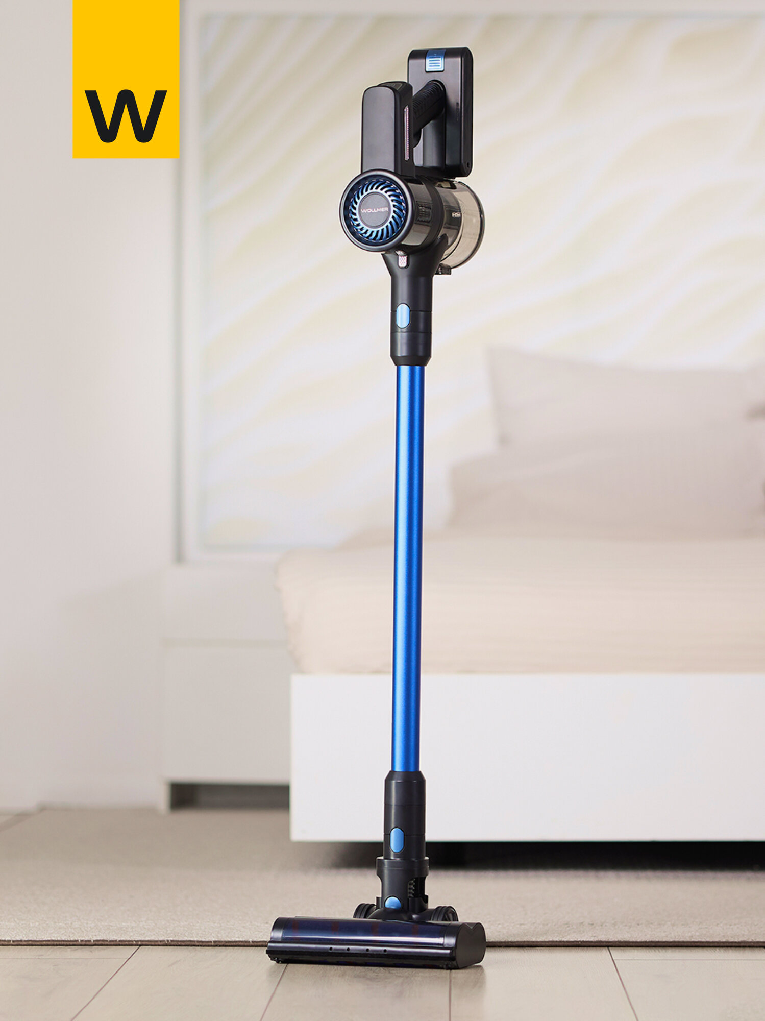 Вертикальный пылесос Wollmer D707 Sapphire, 5 насадок в комплекте