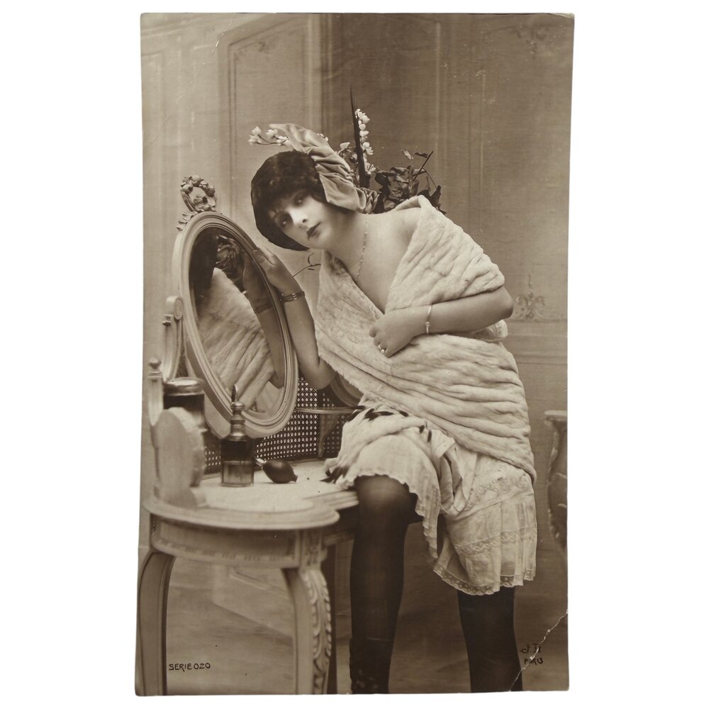 Почтовая открытка "Перед зеркалом" 1900-1917 гг. Германская Империя