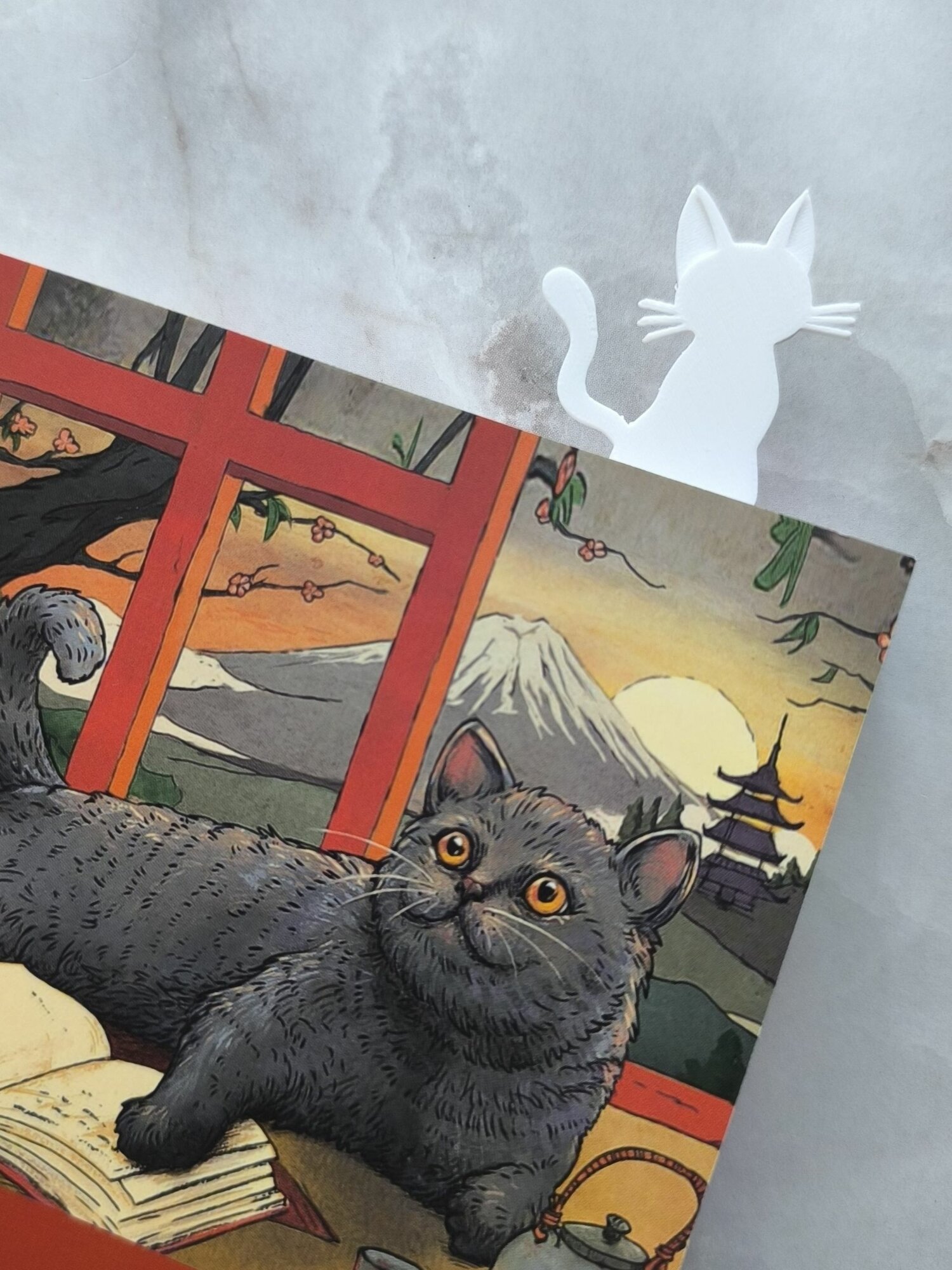 Закладка для книг с белым котиком Дзи-Дзи из аниме "Ведьмина служба доставки" / пластиковая закладка для книг с Джиджи котиком Кики
