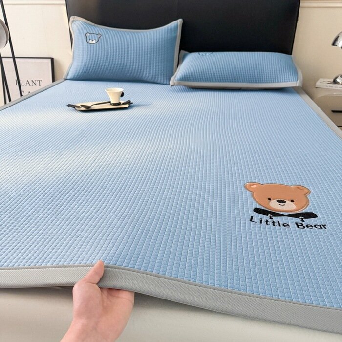 Класс А Cooling Mat из ледяных бобов, синий медведь, 200x220см, 1 слой, один коврик