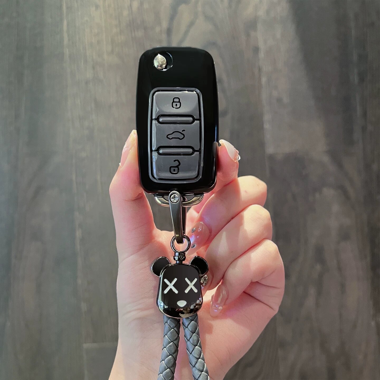 Чехол для ключа Volkswagen для старых моделей (Passat, Beetle, Golf 6, Jetta, Magotan, Bora, Lavida) черно-серый цвет с