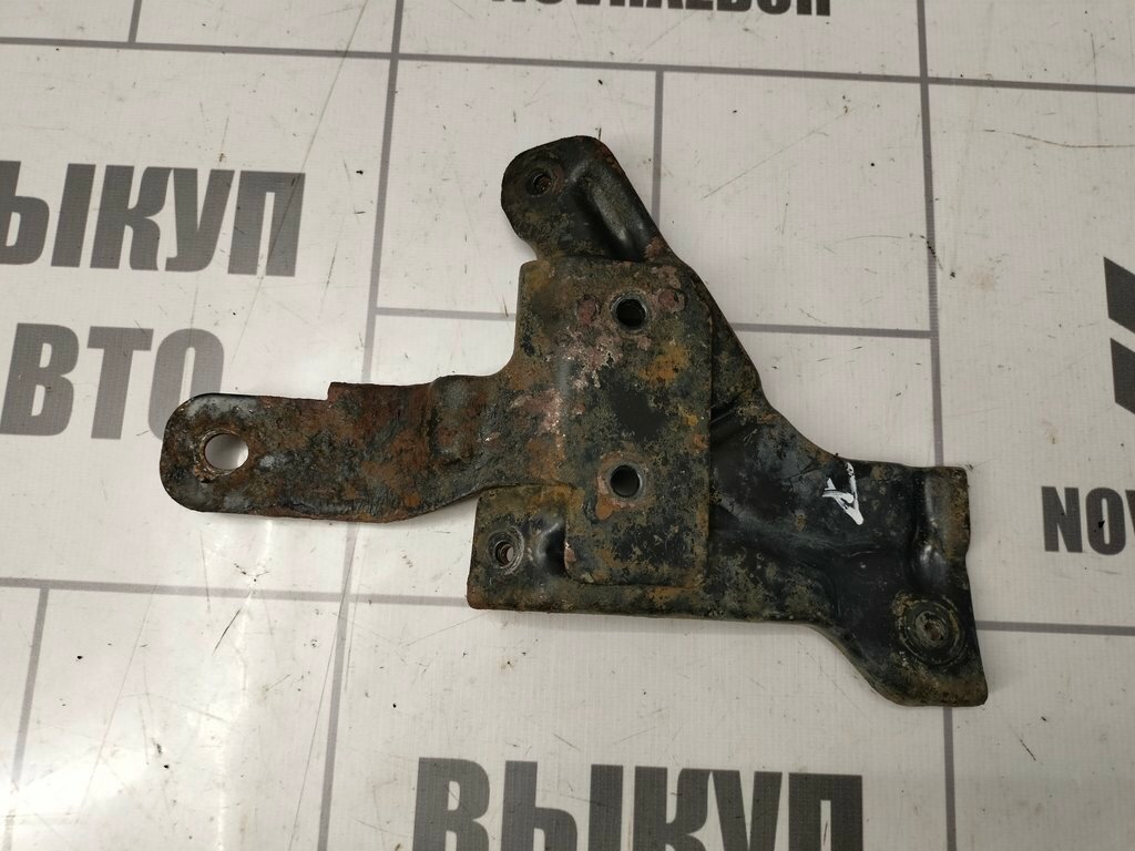Кронштейн (сопут. товар) Hyundai Getz 2002 - 2010