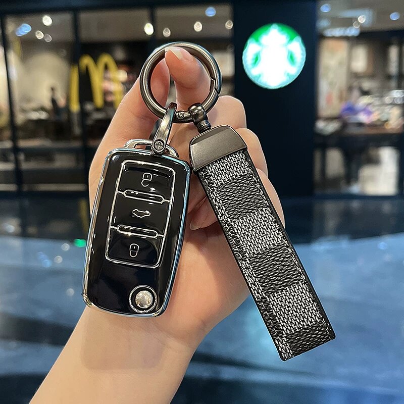 Чехол для ключей Skoda Octavia Superb Fabia Kamiq Kodiaq A-стиль черный с клетчатой пряжкой