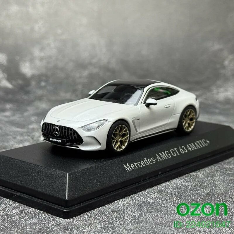 Миниатюрный автомобиль Мерседес Бенц AMG GT63 C63 2021, точная копия, масштаб 1:43, литой металл