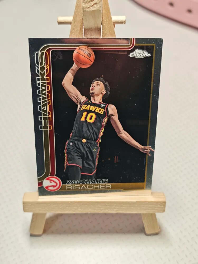Коллекционные баскетбольные карточки Topps NBA, специальное издание.