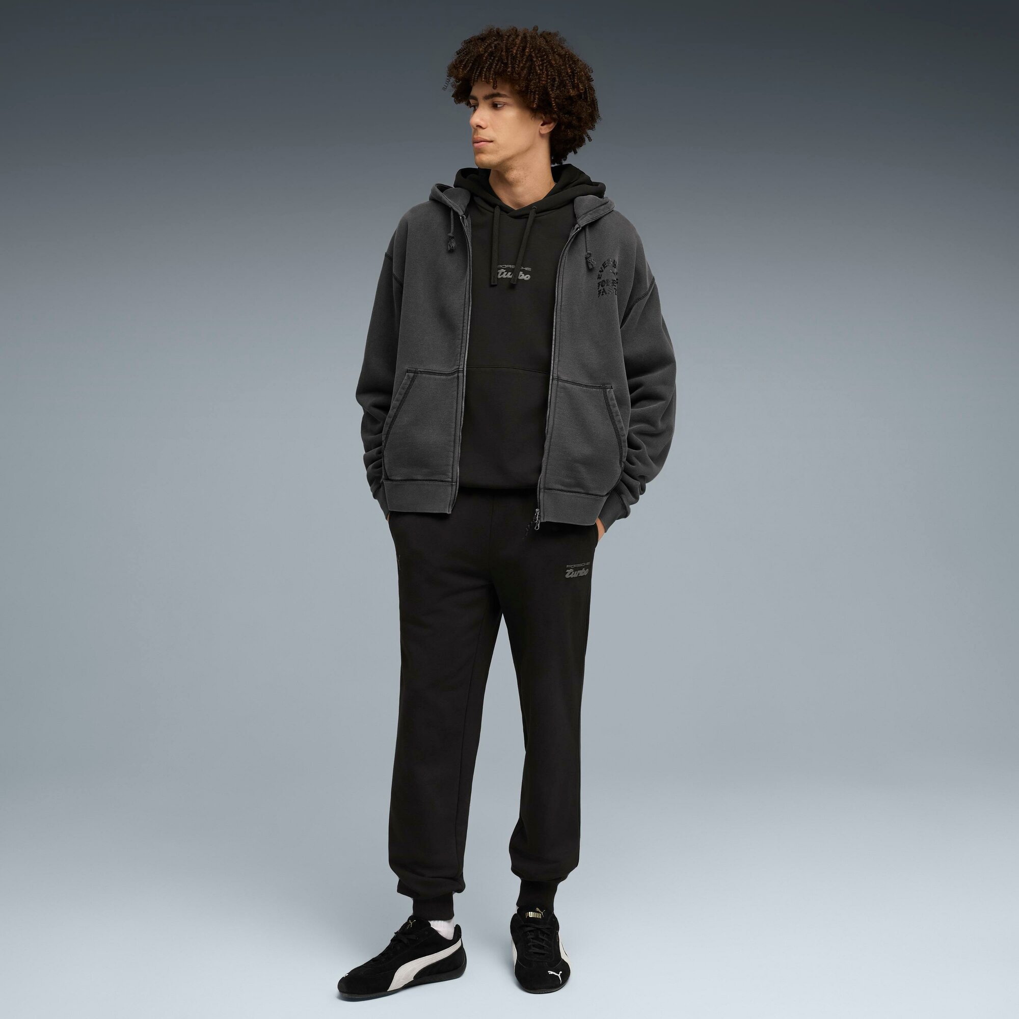 Брюки PUMA Porsche Legacy Essentials Pants, размер S, черный — фото 1