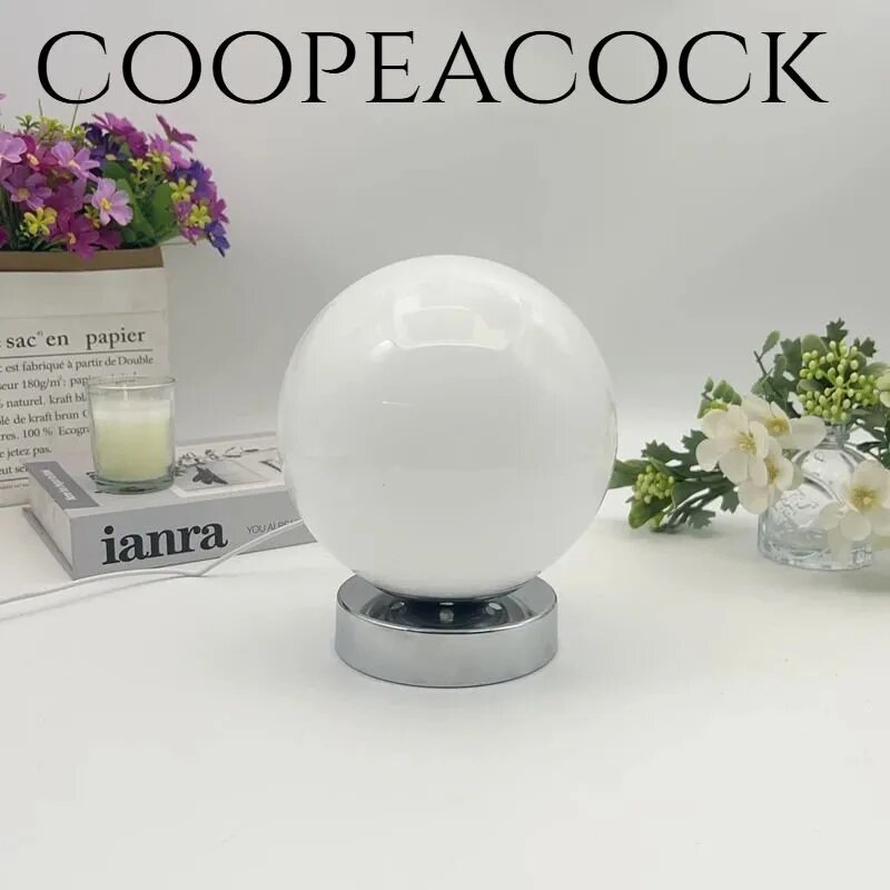 Настольная лампа Шар Sphere белая / Матовое стекло, USB, 3 режима света / Минималистичный ночник