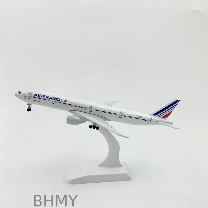 Металлическая модель самолета AIR FRANCE BOEING 777- 20 см с шасси